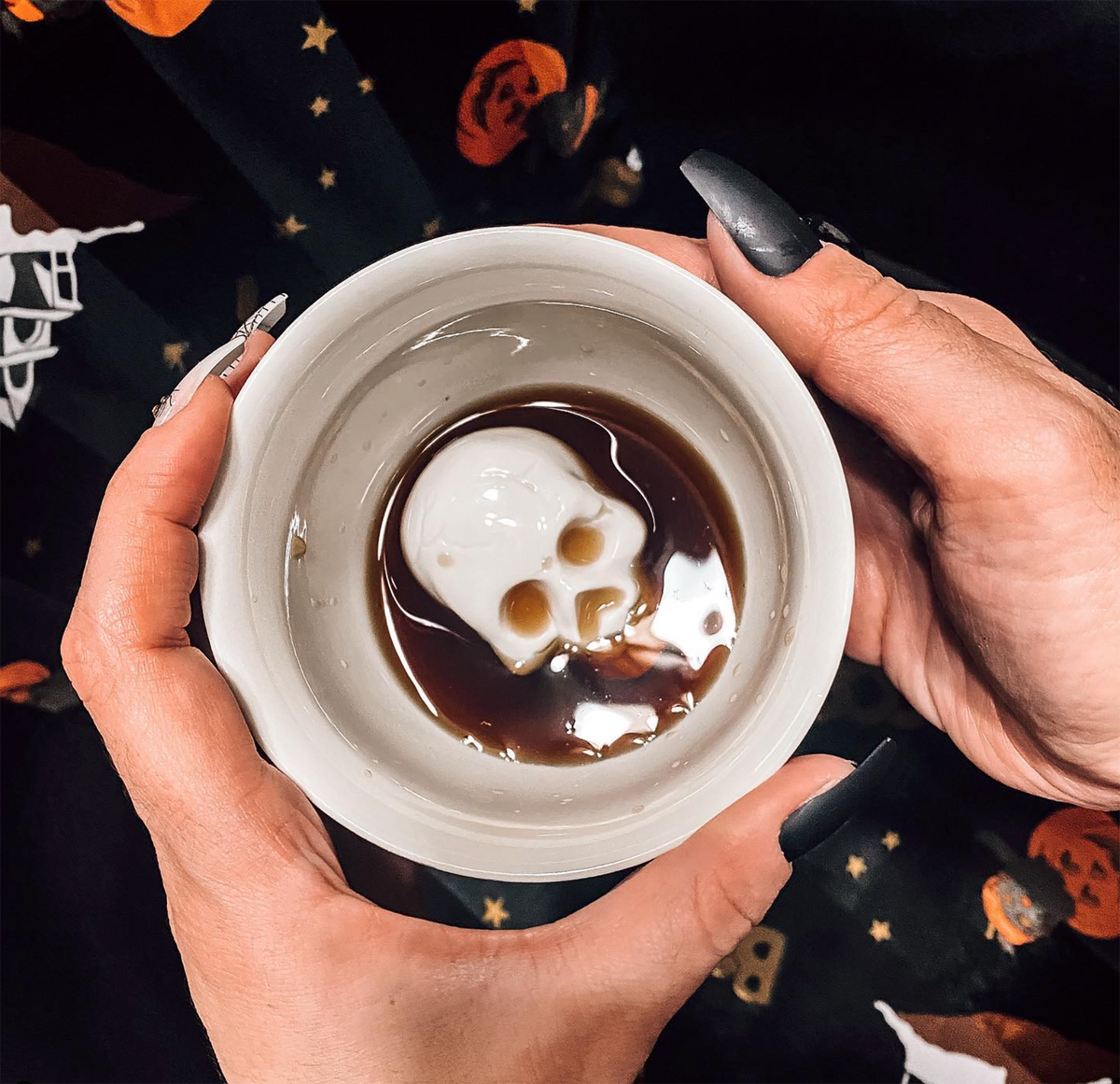 Hidden Halloween Mugs– Creature Cups